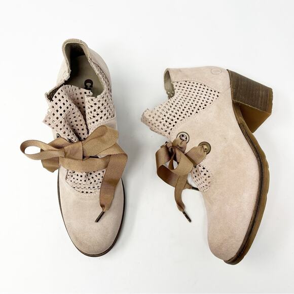 Casta | Shoes | Sundance Casta Suede Rosa Boots Lace Up Block Heel ...